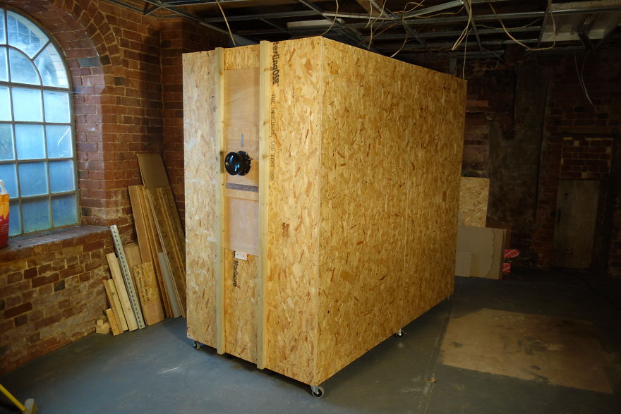 I Use Random Things And Unusual Places To Build Cameras That Can ...