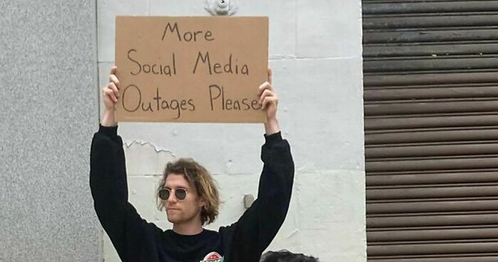 Dude Keeps Protesting Annoying Everyday Things With Funny Signs (30 New ...