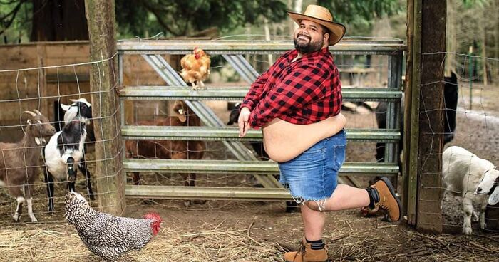 “Chicken Daddies” Calendar Features Men Posing With Chickens And Here ...
