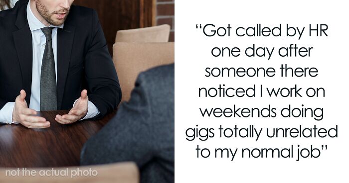 Management Tells Off This Employee For Using Their Days Off Not For ...