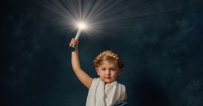 This Mom Photographer Takes Magical Photos Of Her Family, And They ...