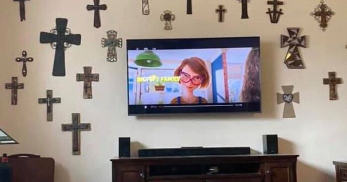 50 Times People Made Such Bad Home Decor Choices, They Got Roasted On ...