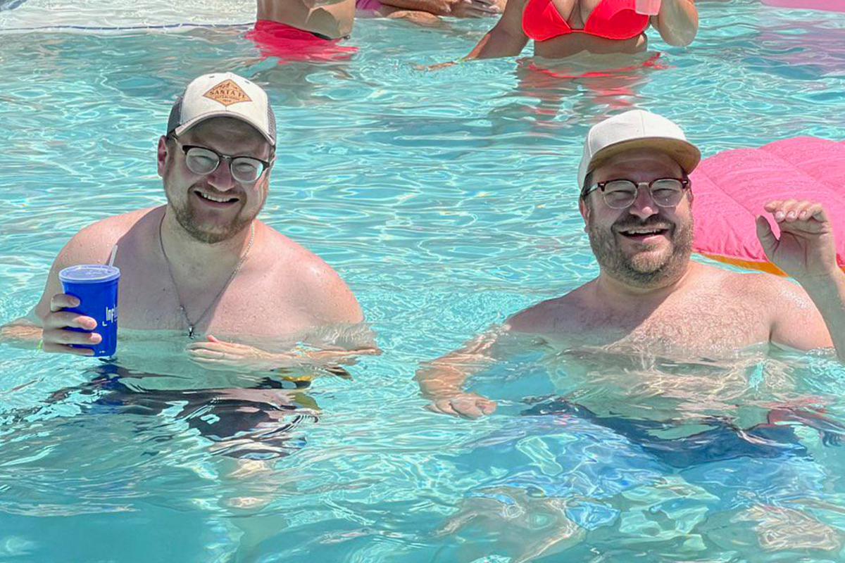 “We Are Definitely In A Simulation”: Man Finds His Doppelganger When ...