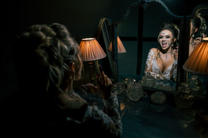 I Took Photos Of A Vampire Bride For Halloween At The Pilgrim’s Rest In Battle (21 Pics) | Bored ...