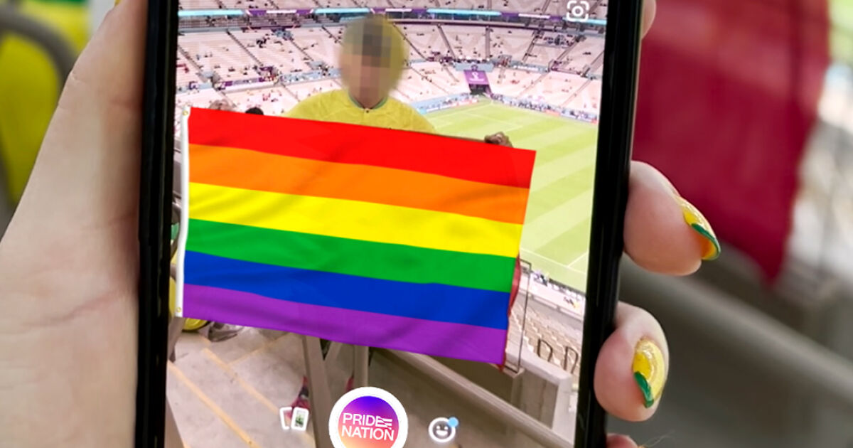 World Cup Fans Are Sneaking Rainbow Flags Into The Qatar World Cup ...