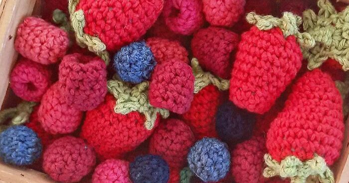 45 Drool-Inducing Crocheted Food Items Made By This Finnish Artist ...
