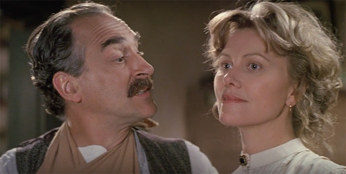 40 Historically Inaccurate Movies That Are Entertaining | Bored Panda