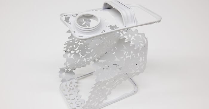 Sculptures Of Paradox: This Artist Combines Delicate Laced Patterns ...