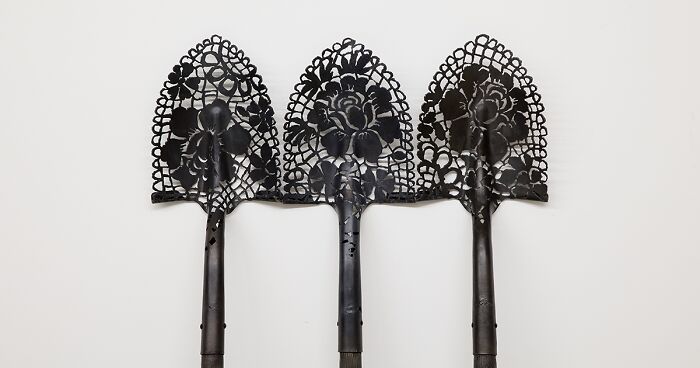 Sculptures Of Paradox: This Artist Combines Delicate Laced Patterns ...