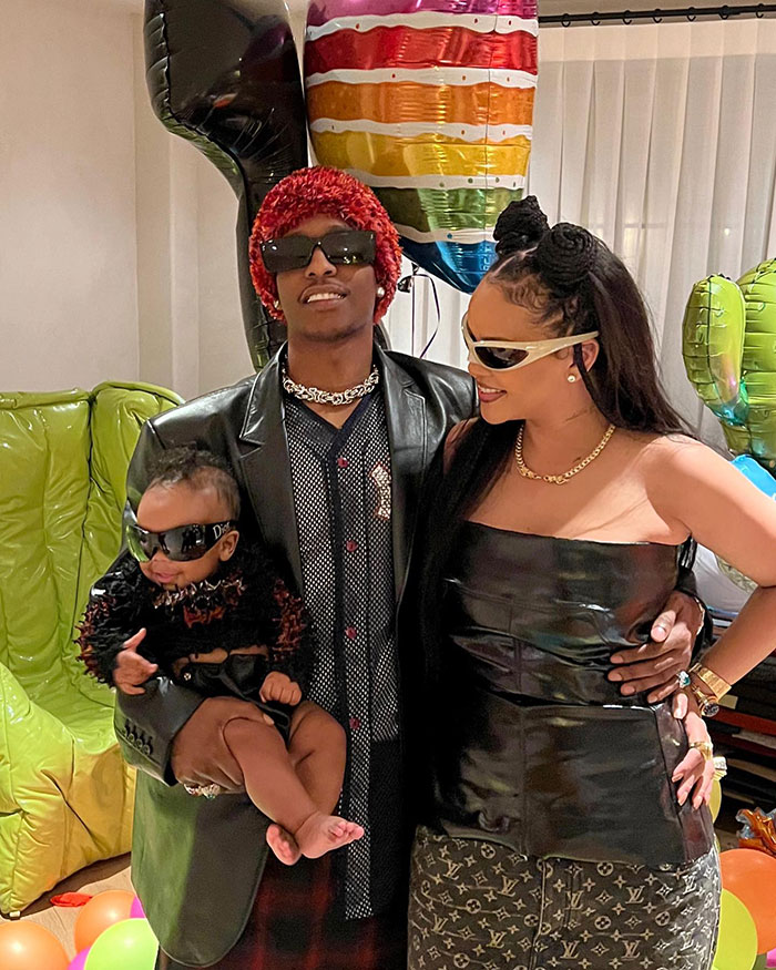 “We’re Best Friends With A Baby”: Rihanna and A$AP Rocky Welcome Second Child | Bored Panda