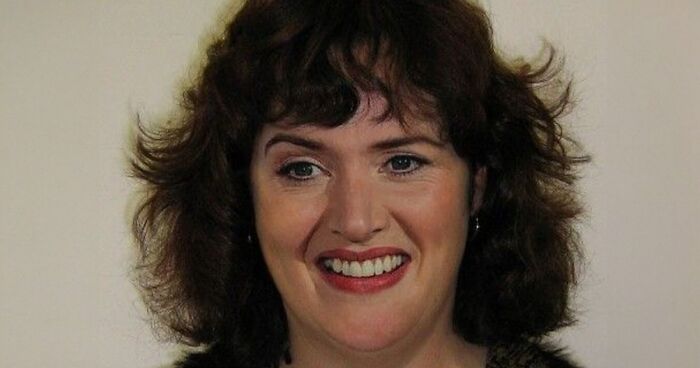 This Artist Downgrades Celebrities To Look Like Ordinary People, Here ...