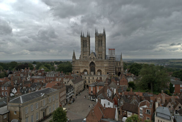 ‘Megalophobia’: 35 Unsettling Images Of Incredibly Large Things (New Pics) | Bored Panda