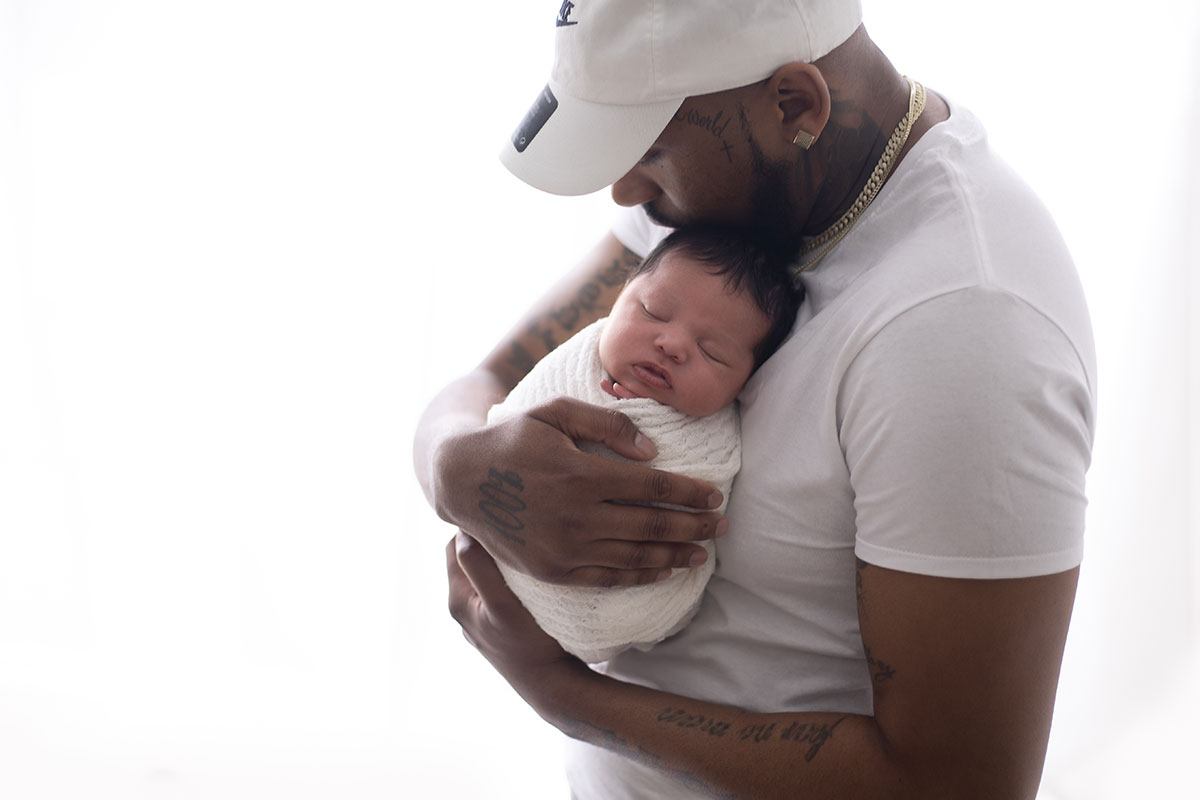 I Took Pictures Of Newborn Babies At The Hospital And Their Homes, Here ...