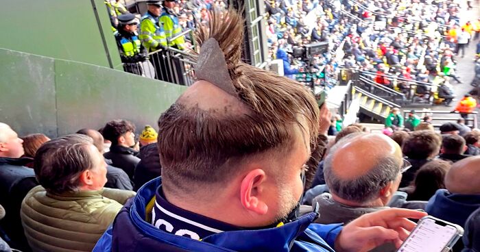 37 Bizarre Human Moments, As Shared On “Humans Doing Human Things” (New ...