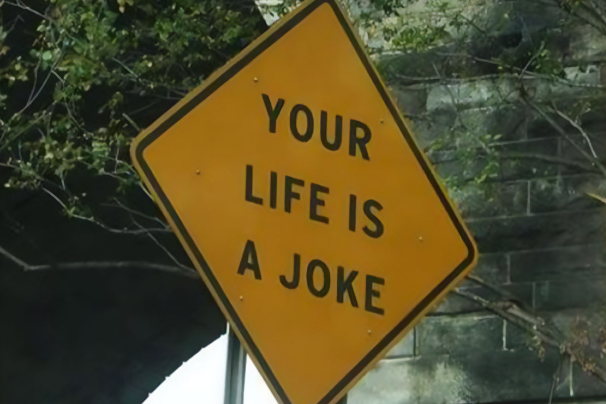 40 Chaotically Funny Signs Found In The Wild That Simply Had To Be ...