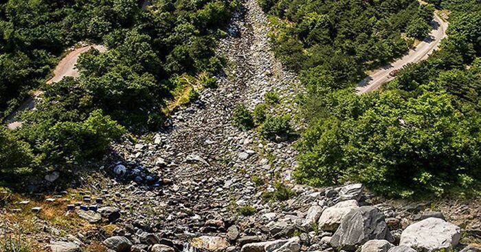 Flatland: 30 Bent Landscape Photos That Will Play Tricks On Your Mind ...