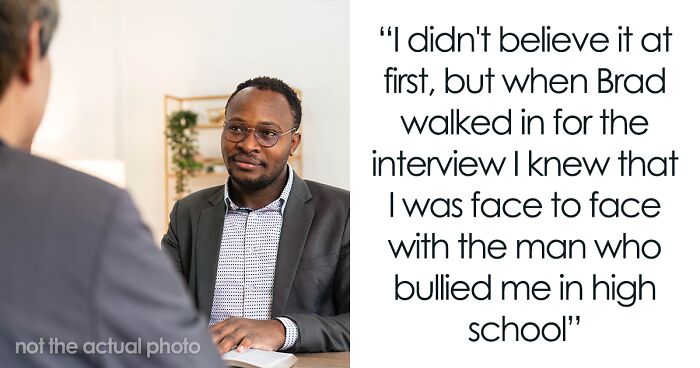 Person Has No Mercy On School Bully 15 Years Later When He Comes For A ...