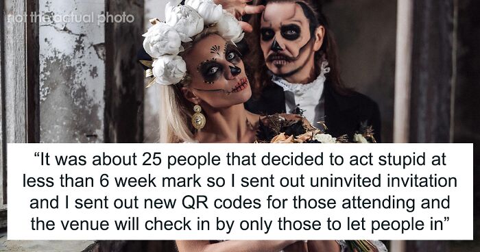 25 Guests Start Complaining Over This Bride’s Halloween Wedding Theme ...