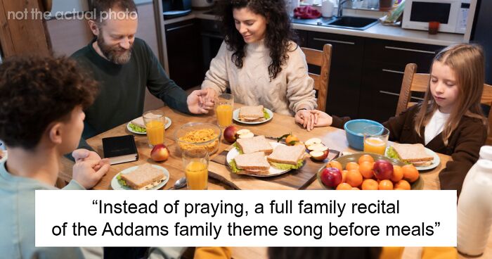 30 Times People Visited Someone’s Home And Noticed Weird Traditions And ...