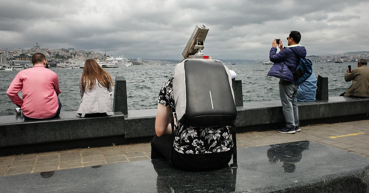 Photographer Captures 30 Spontaneous Moments That Are Too Good To Be ...