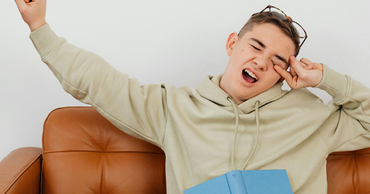 Bored? Here Are 49 Genius Ways To Entertain Yourself Right Now | Bored ...