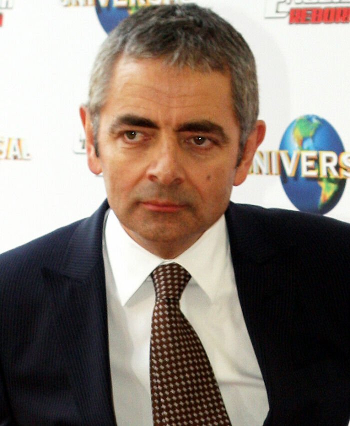 Rowan Atkinson: Bio And Career Highlights | Bored Panda